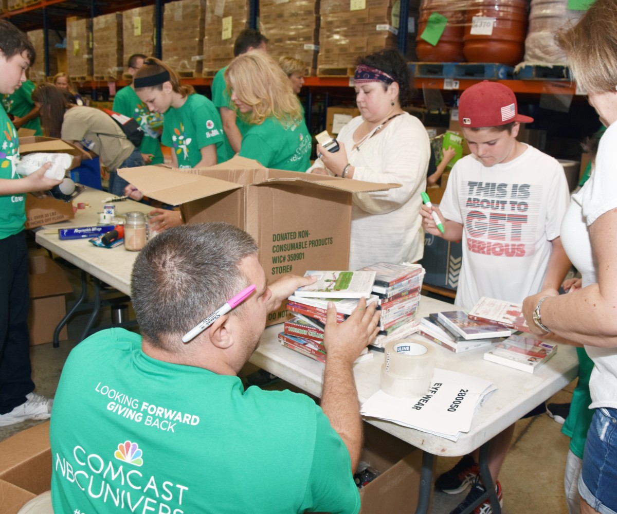 Treasure Coast Food Bank Volunteer opportunities range from sorting and ...